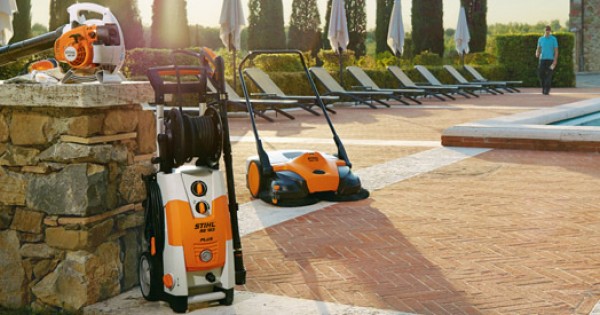 Μηχανήματα καθαρισμού STIHL